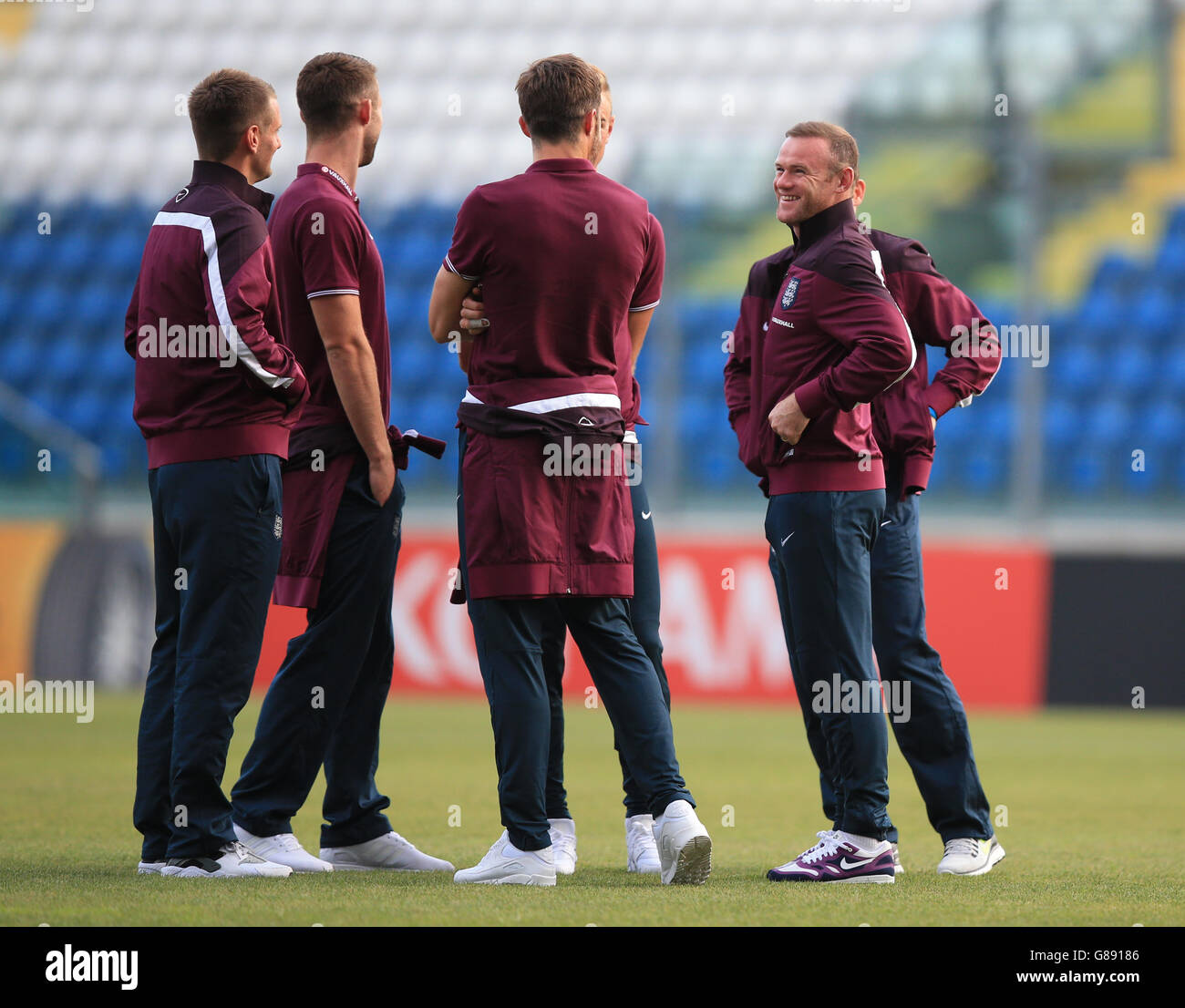 Soccer - UEFA Euro 2016 - Qualifying - Group E - San Marino v England ...