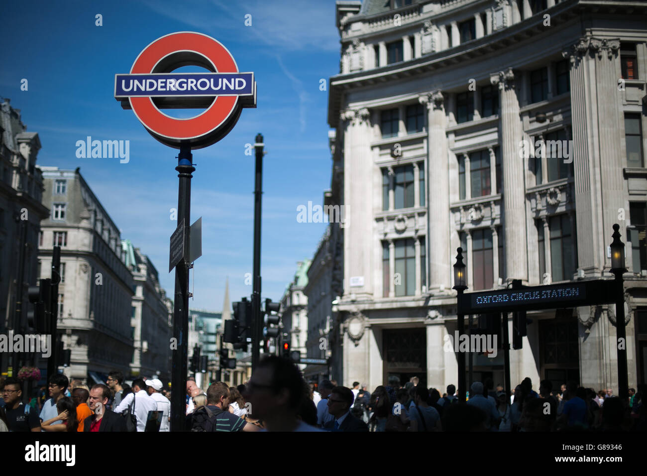London Underground stock Stock Photo - Alamy