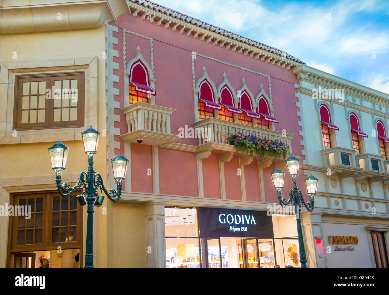 The interior of the Venetian hotel & Casino in Las Vegas Stock Photo ...