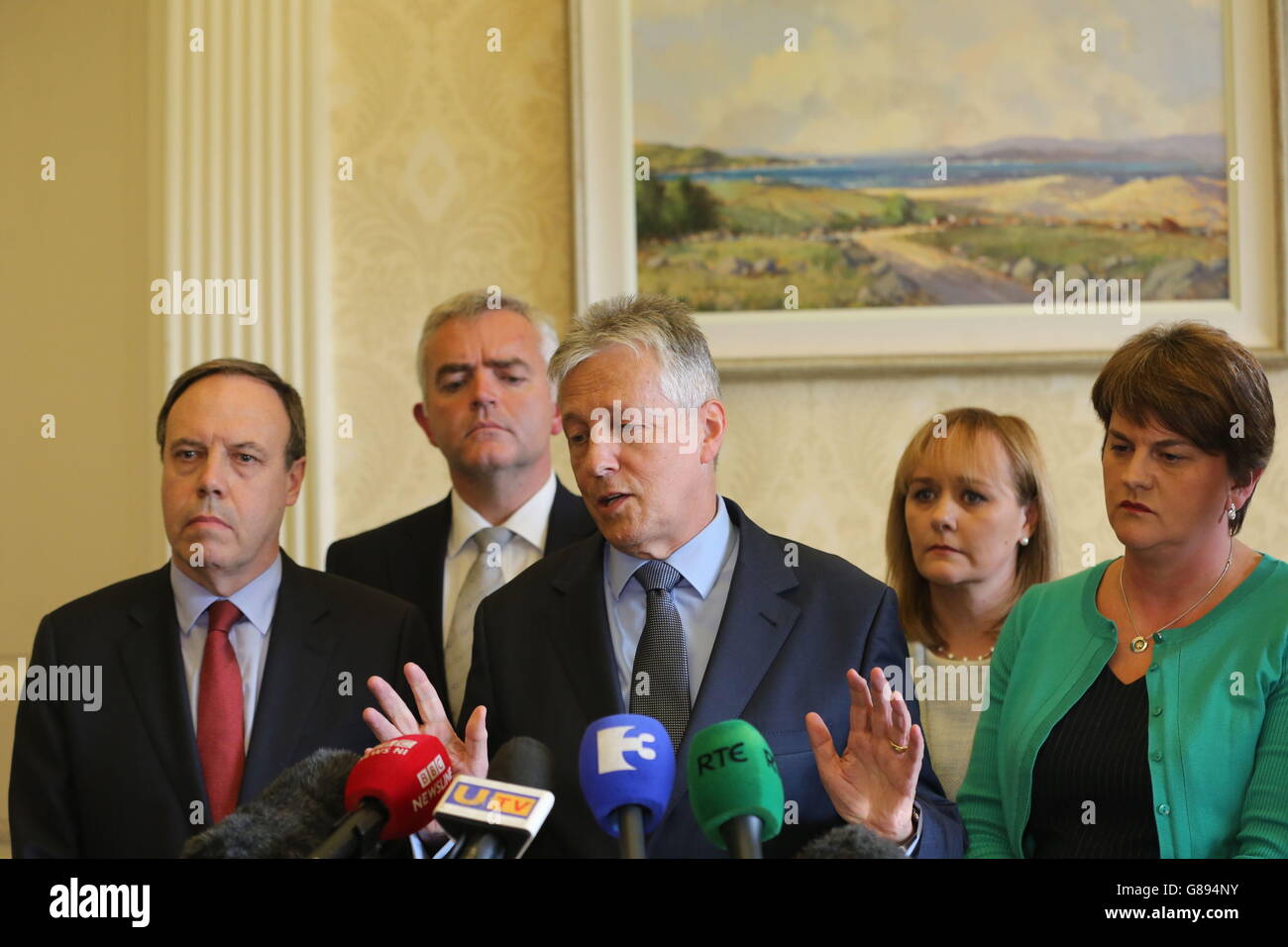 With colleague nigel dodds hi-res stock photography and images - Alamy
