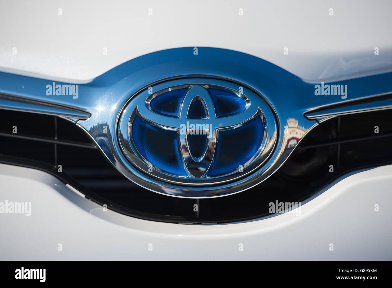 Auris logo hi-res stock photography and images - Alamy
