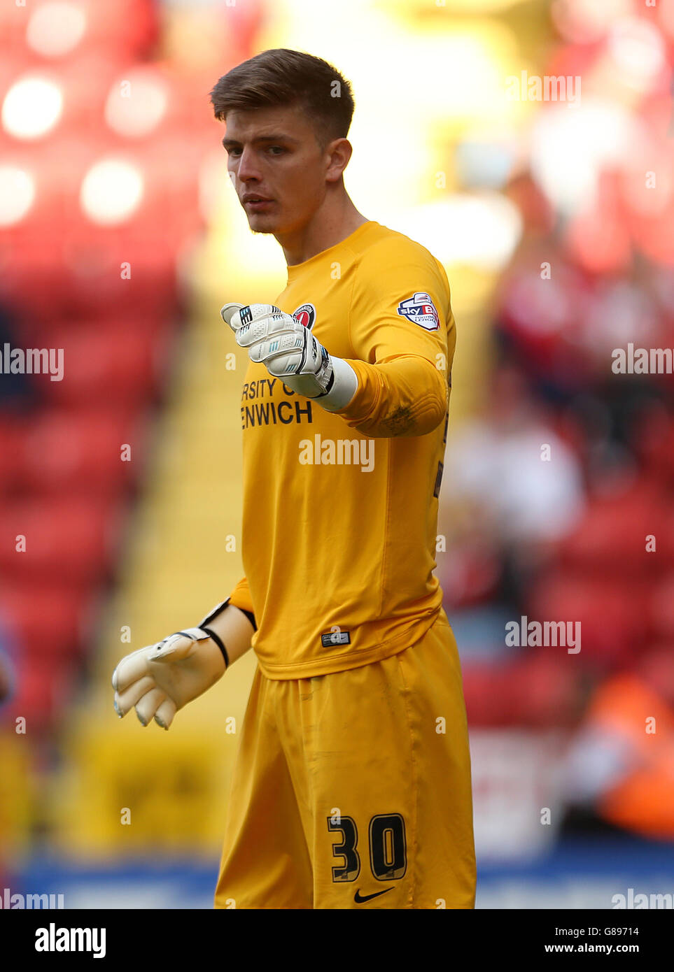 Nick Pope Action High Resolution Stock Photography and Images - Alamy