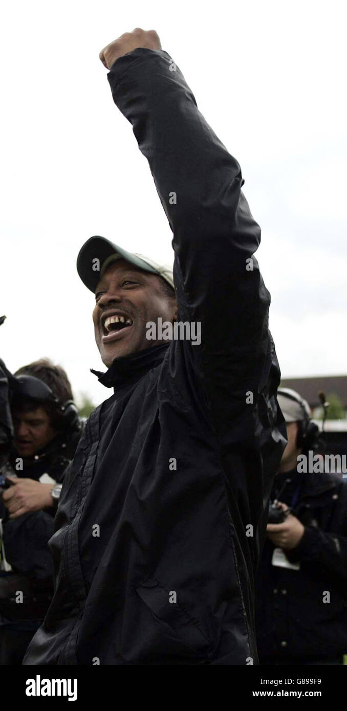 Lincoln City's manager Keith Alexander celebrates after defeating ...