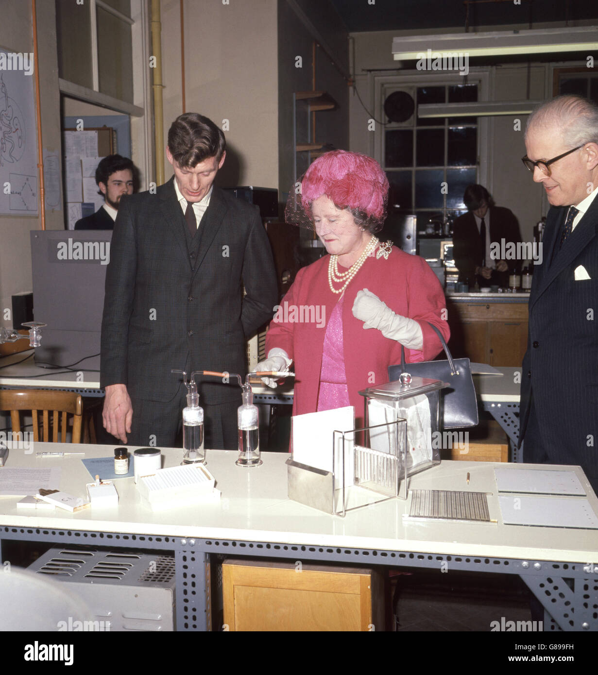 Chelsea college hi-res stock photography and images - Alamy