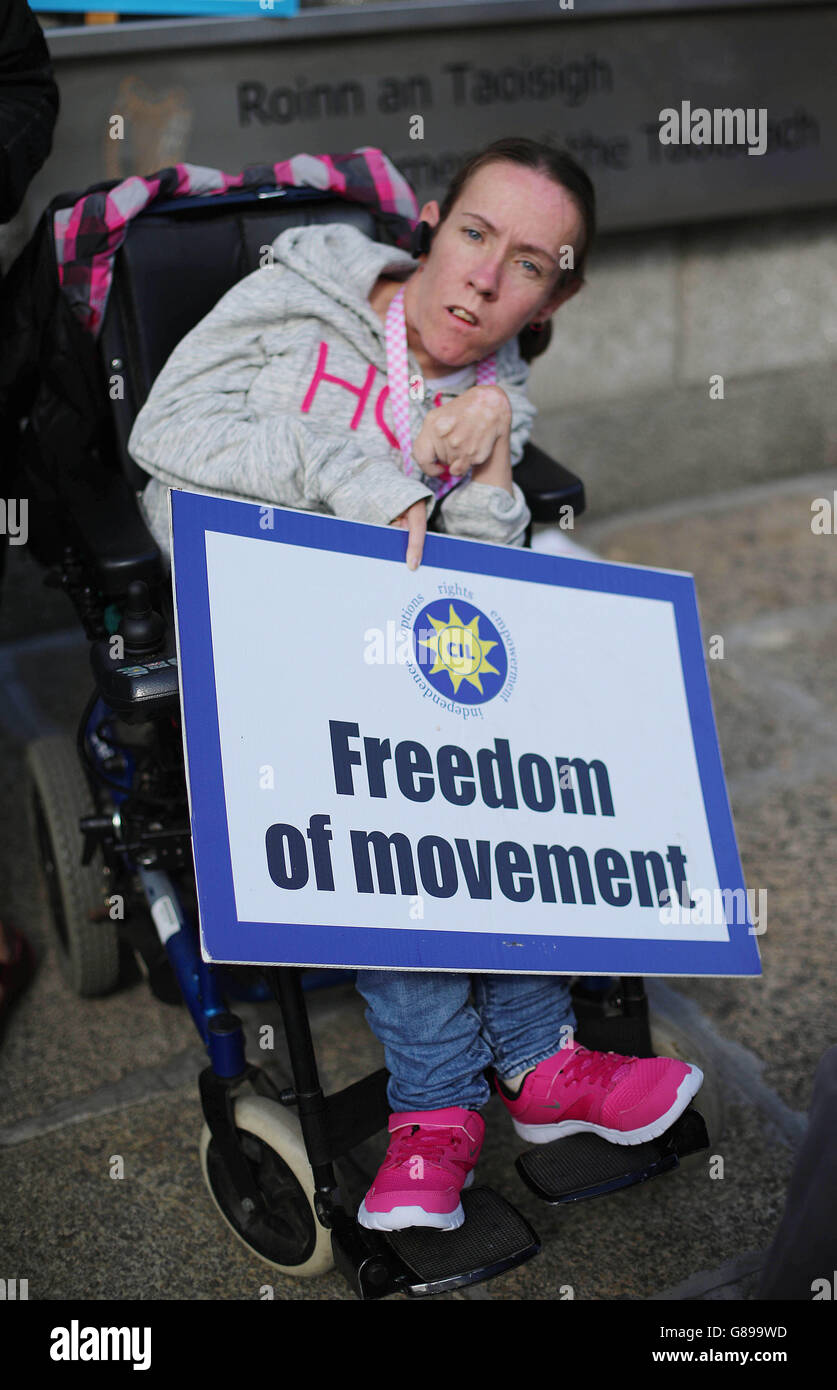 Disability protest hi-res stock photography and images - Alamy