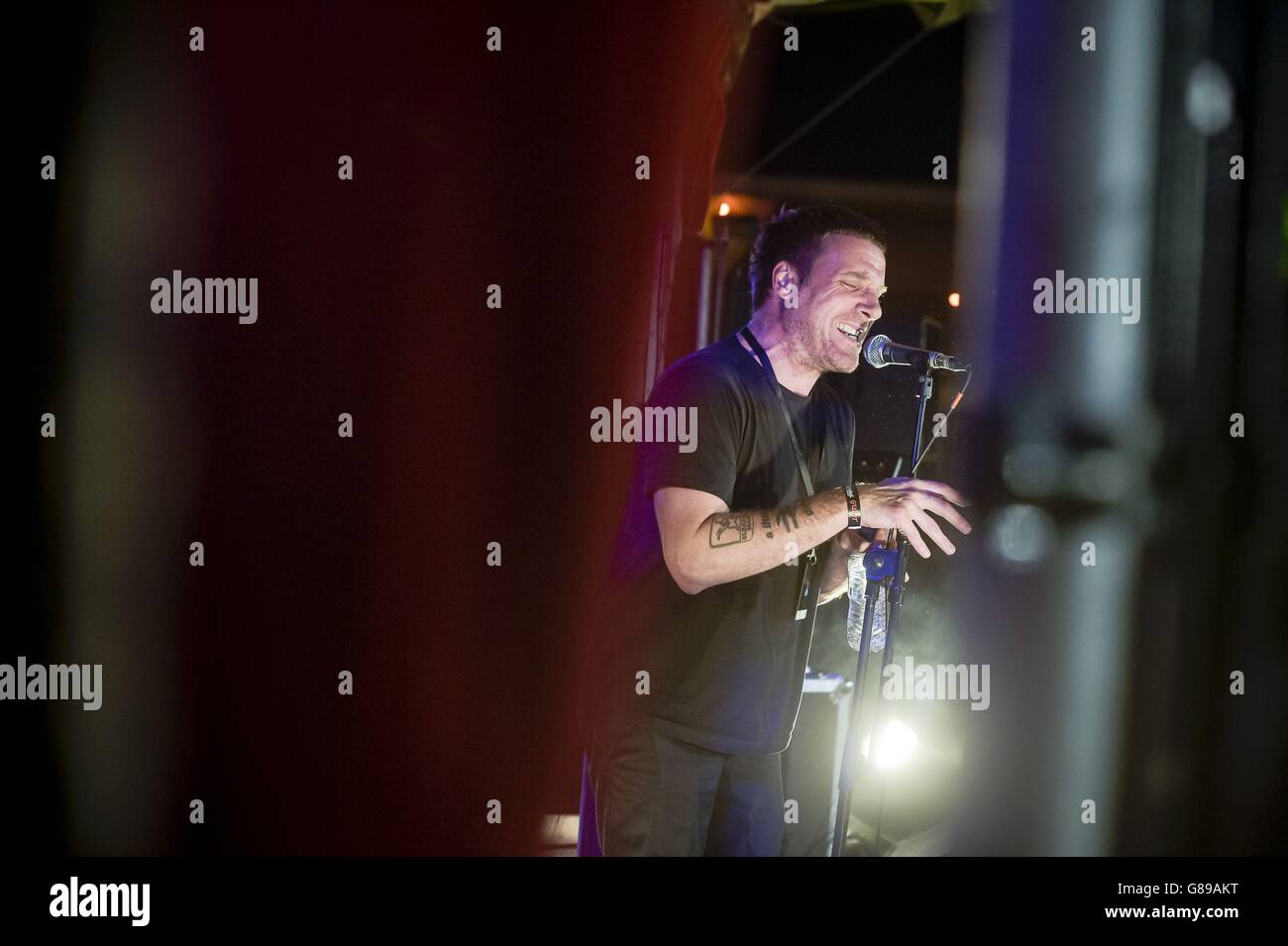 Jason williamson hi-res stock photography and images - Alamy