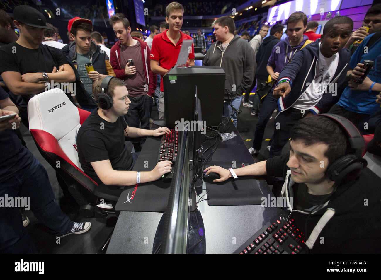 ‘counter strike: global offensive hi-res stock photography and images ...