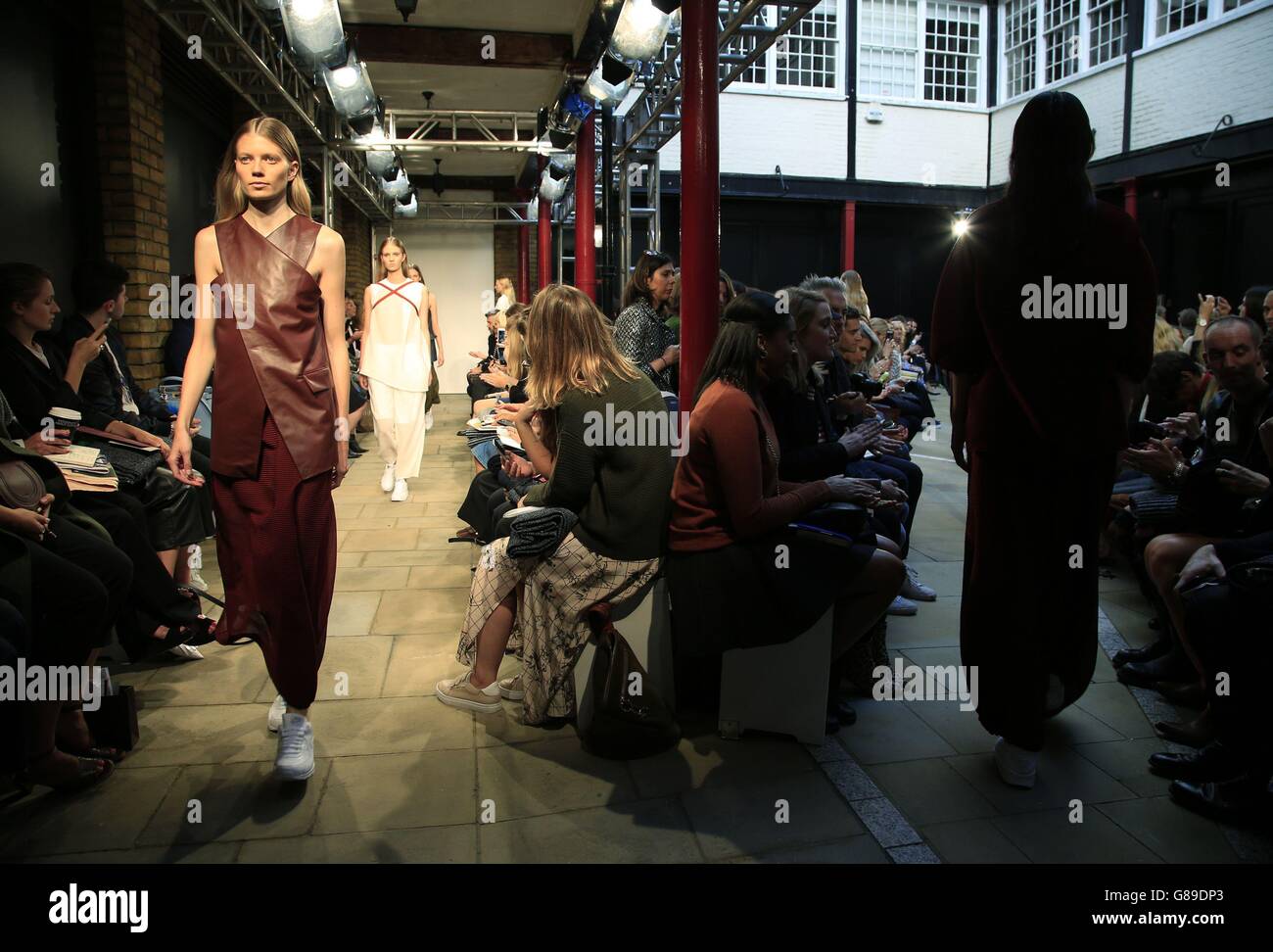 1205 Catwalk - London Fashion Week 2015 Stock Photo - Alamy