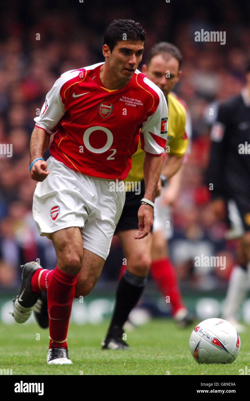 Soccer - FA Cup - Final - Arsenal v Manchester United - Millennium ...