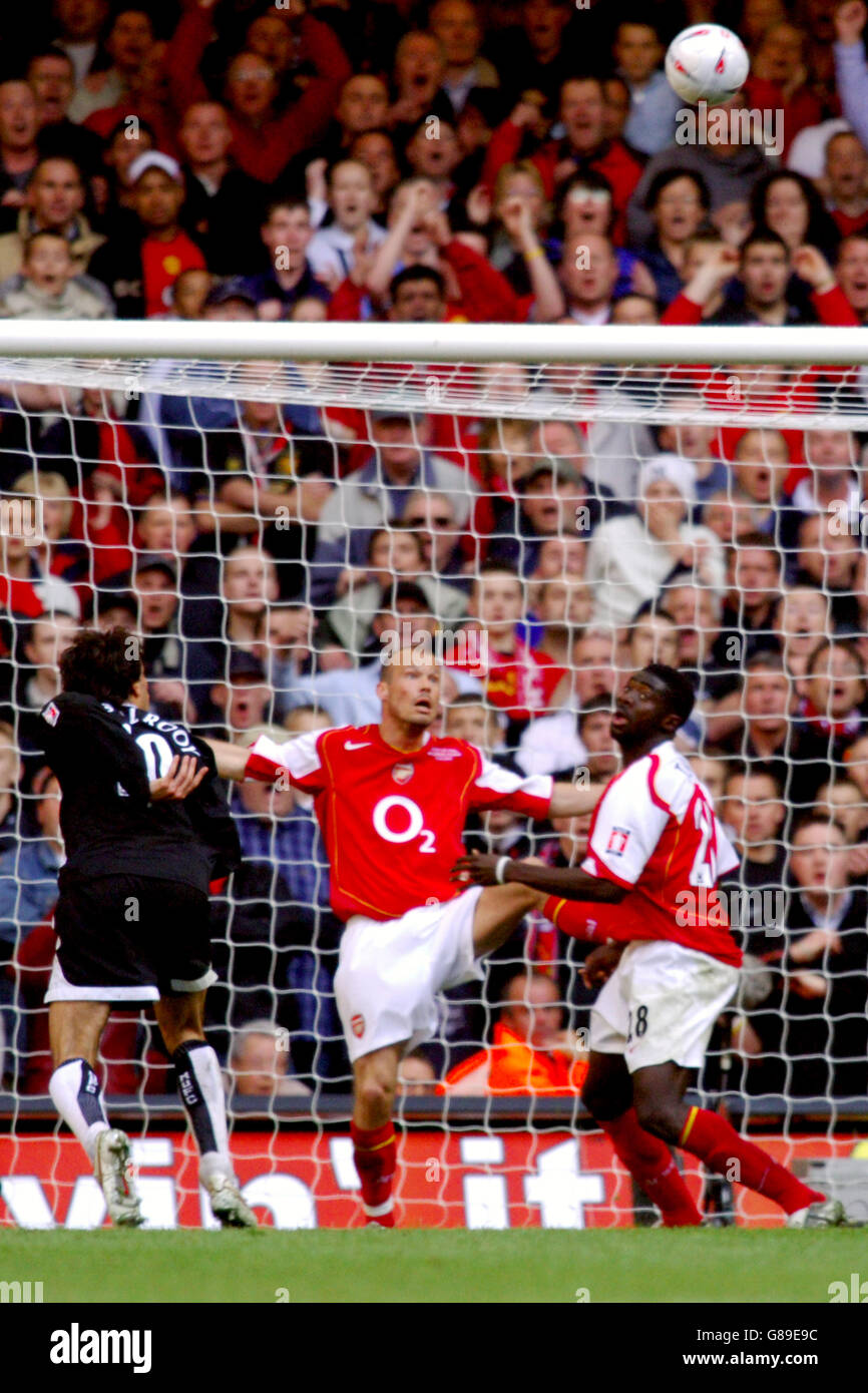 Soccer - FA Cup - Final - Arsenal v Manchester United - Millennium ...