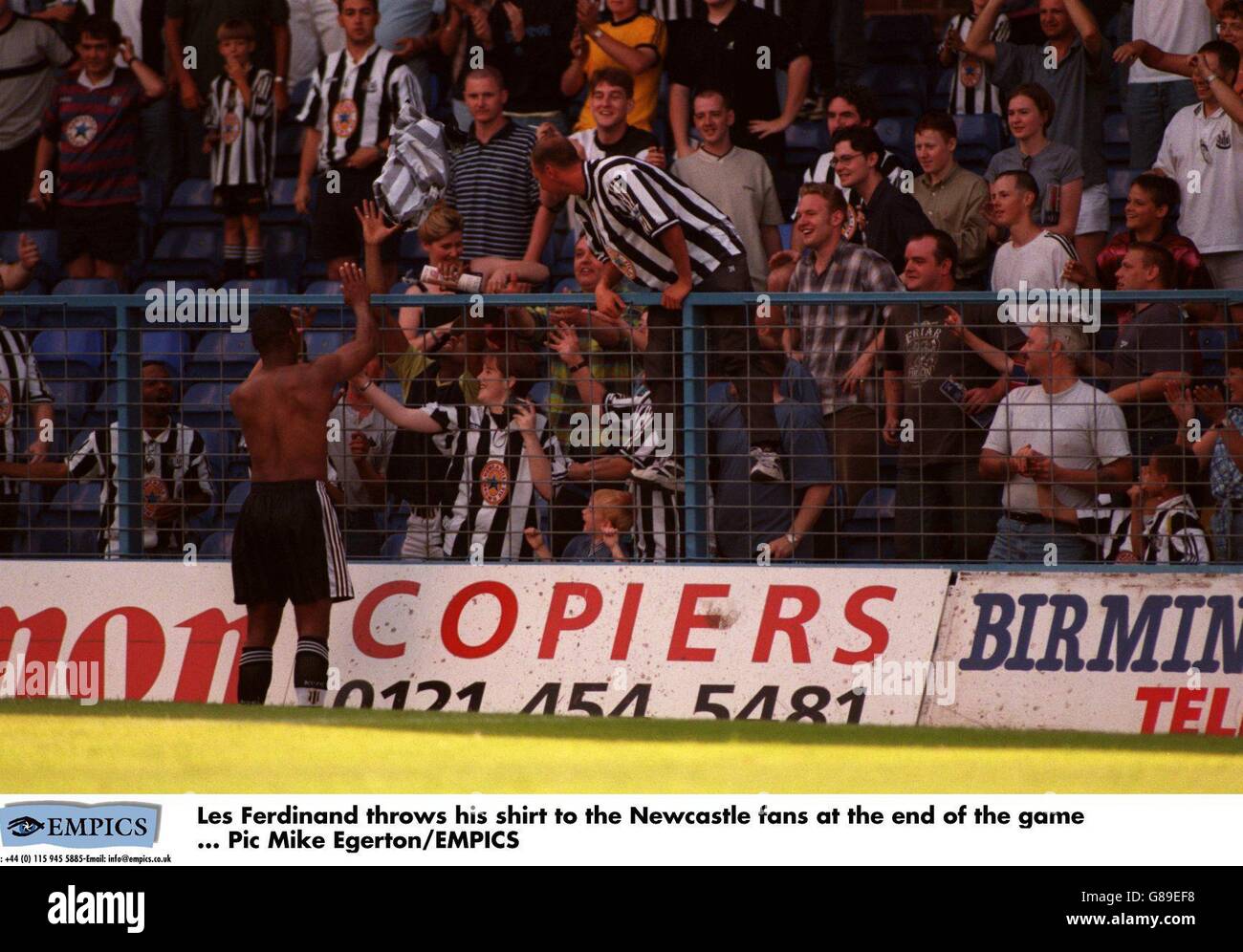 SOCCER ... Birmingham city v Newcastle United. Les Ferdinand throws his ...
