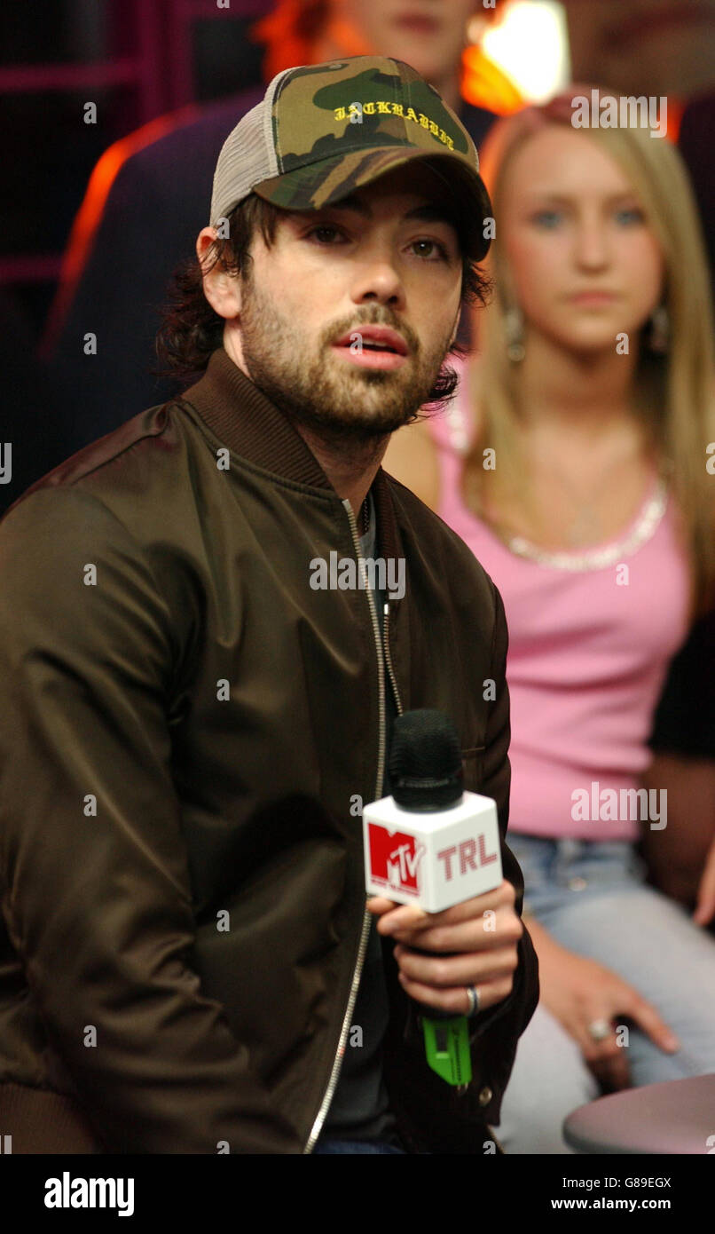 MTV's TRL - Total Request Live - Leicester Square studios Stock Photo ...