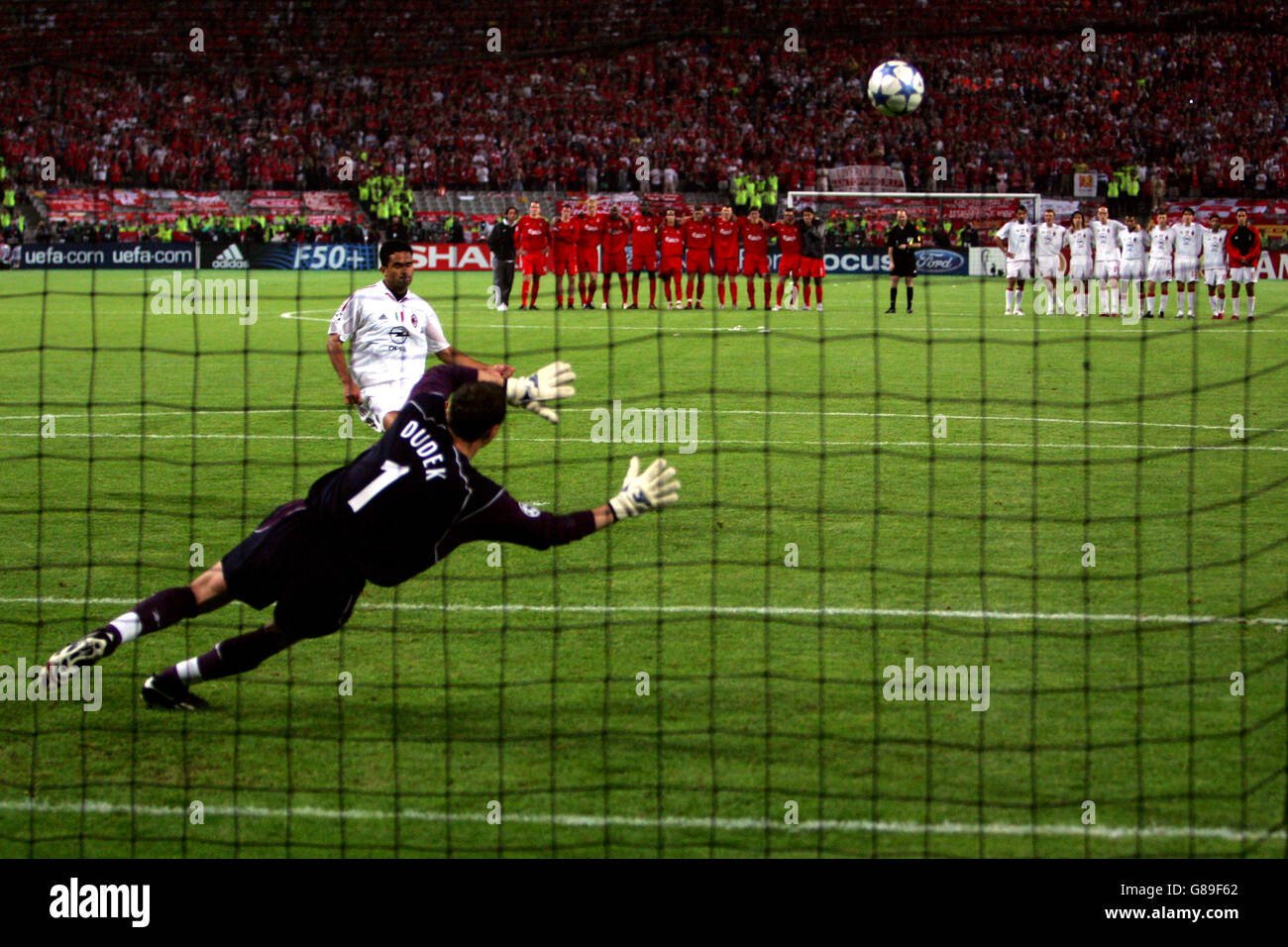 Soccer - UEFA Champions League - Final - AC Milan v Liverpool - Ataturk ...