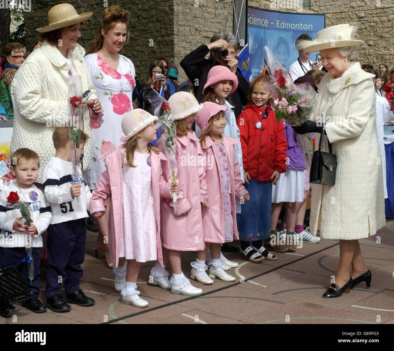 Queen Elizabeth II - Royal Visit to Canada - Edmonton Stock Photo - Alamy
