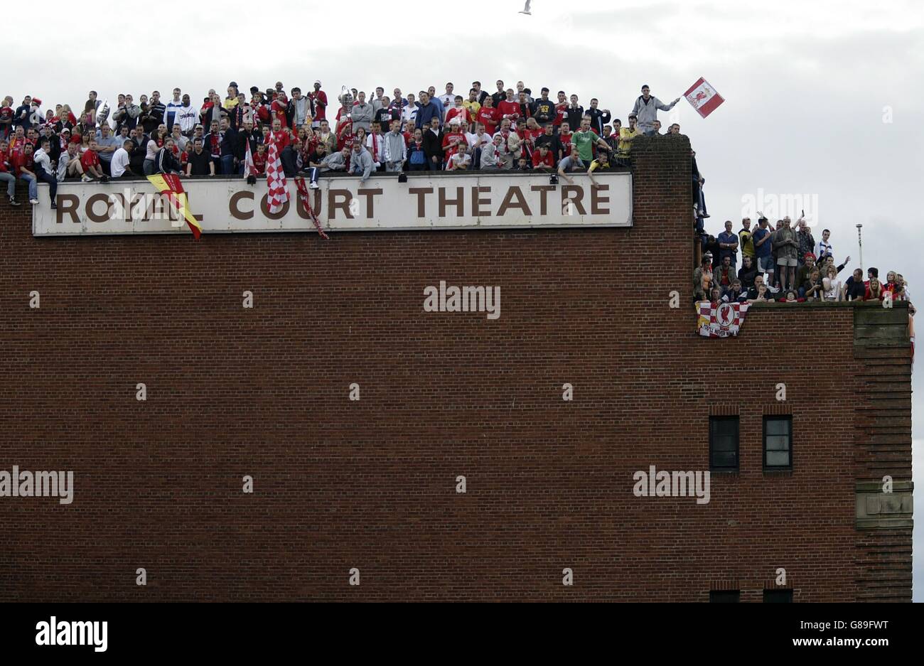 Royal Court Liverpool Theatre High Resolution Stock Photography and Images - Alamy
