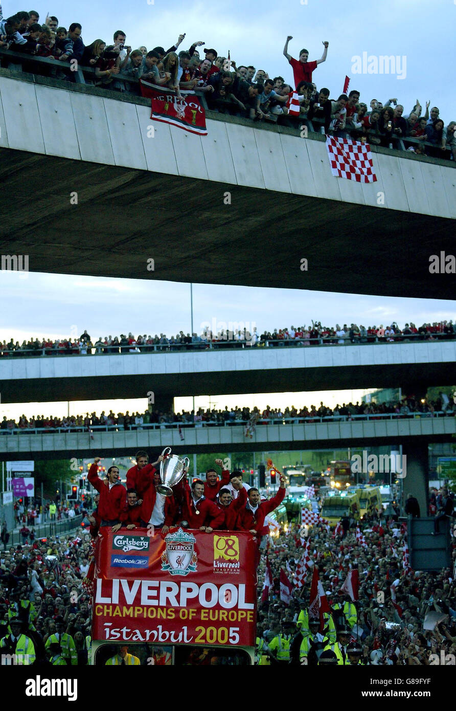 Soccer - UEFA Champions League - Winners Parade - Liverpool Stock Photo ...