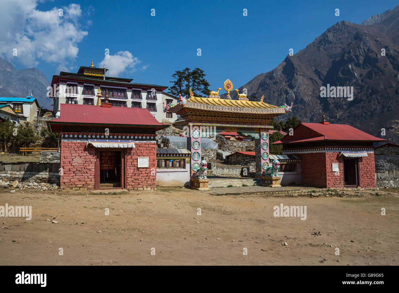 TENGBOCHE, NEPAL-APRIL 30: Tengboche Monastery 30, 2016 in Tengboche ...