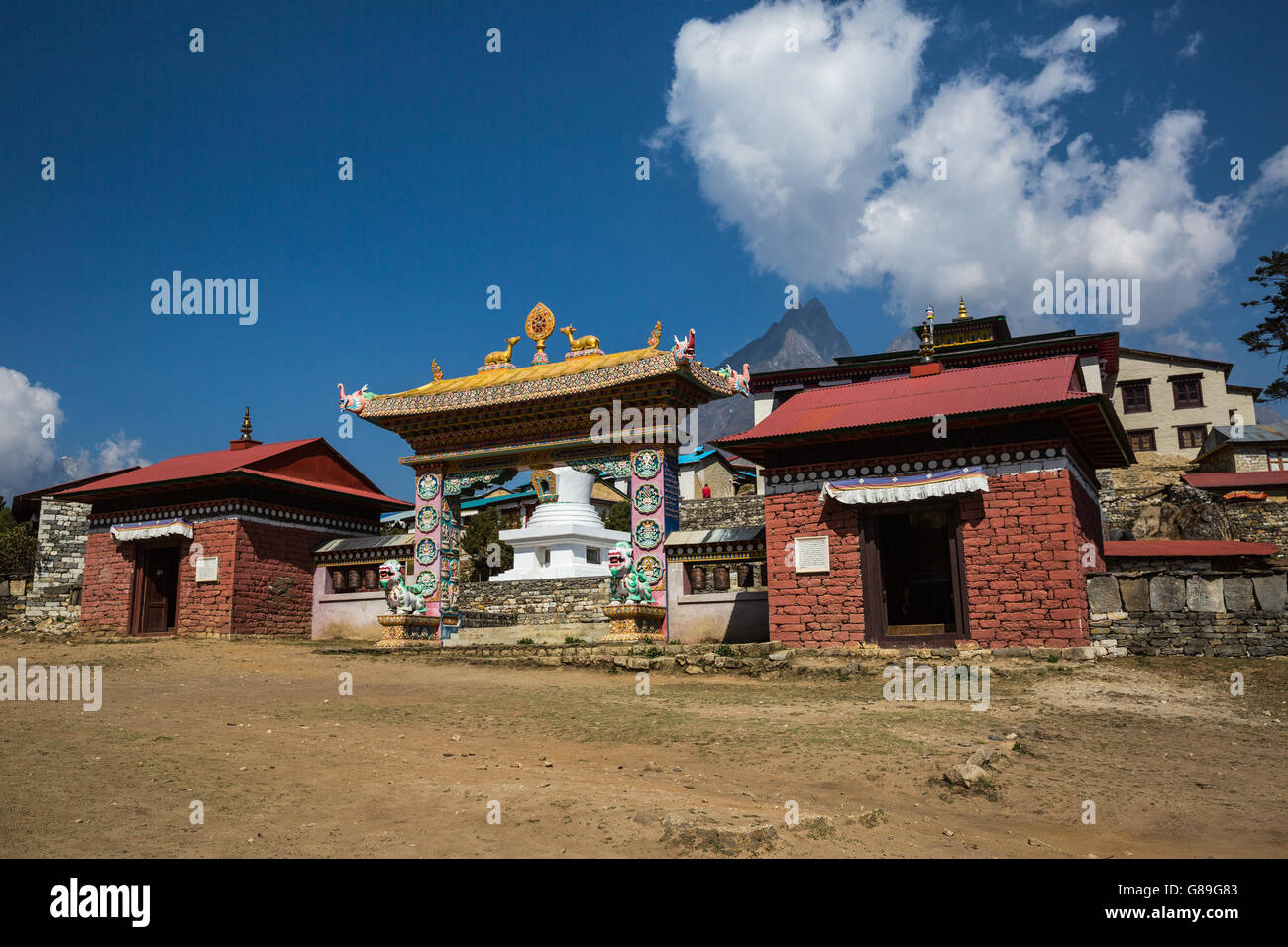 TENGBOCHE, NEPAL-APRIL 30: Tengboche Monastery 30, 2016 in Tengboche ...