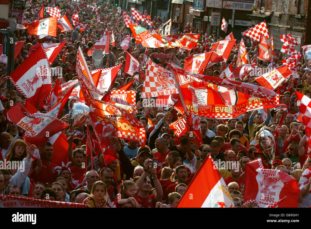 Soccer - UEFA Champions League - Winners Parade - Liverpool Stock Photo ...