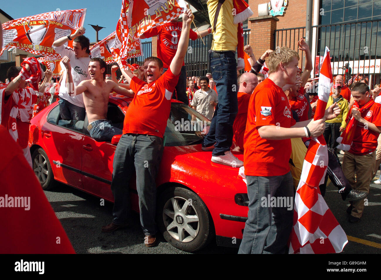 Soccer - UEFA Champions League - Winners Parade - Liverpool Stock Photo ...