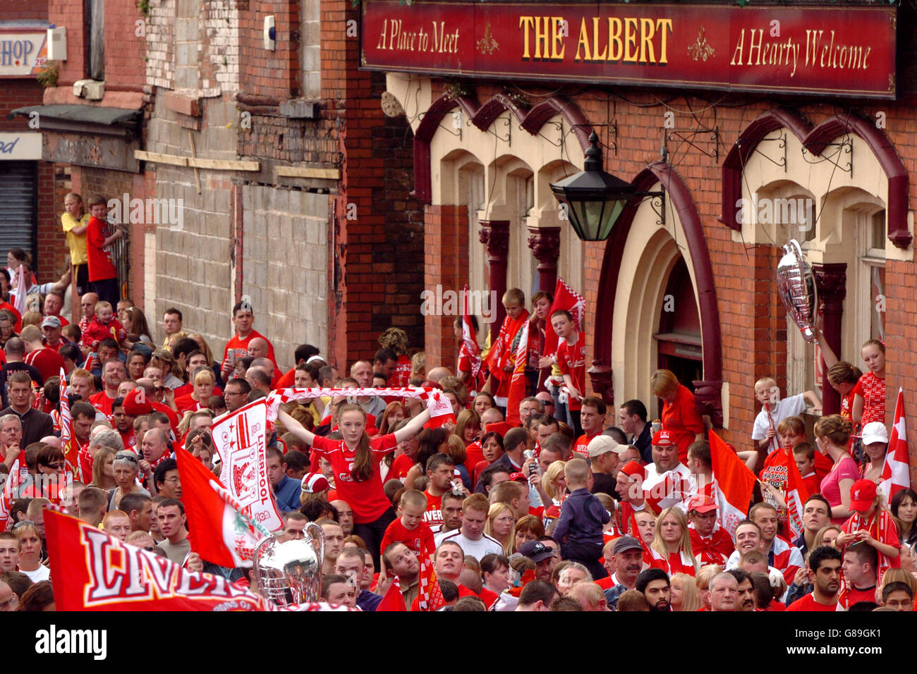 Soccer - UEFA Champions League - Winners Parade - Liverpool Stock Photo ...
