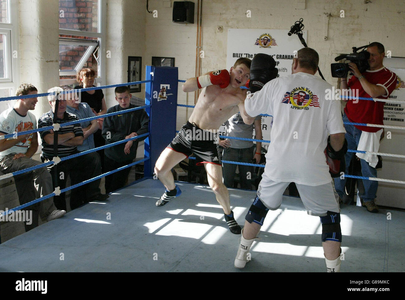 Ricky Hatton trains - Betta-Bodies Gym Stock Photo - Alamy