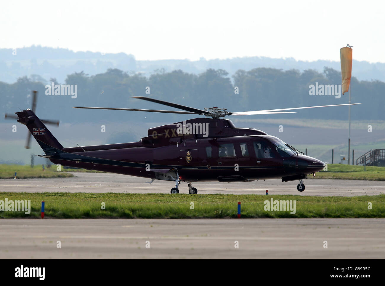 Royal visit leuchars station hi-res stock photography and images - Alamy