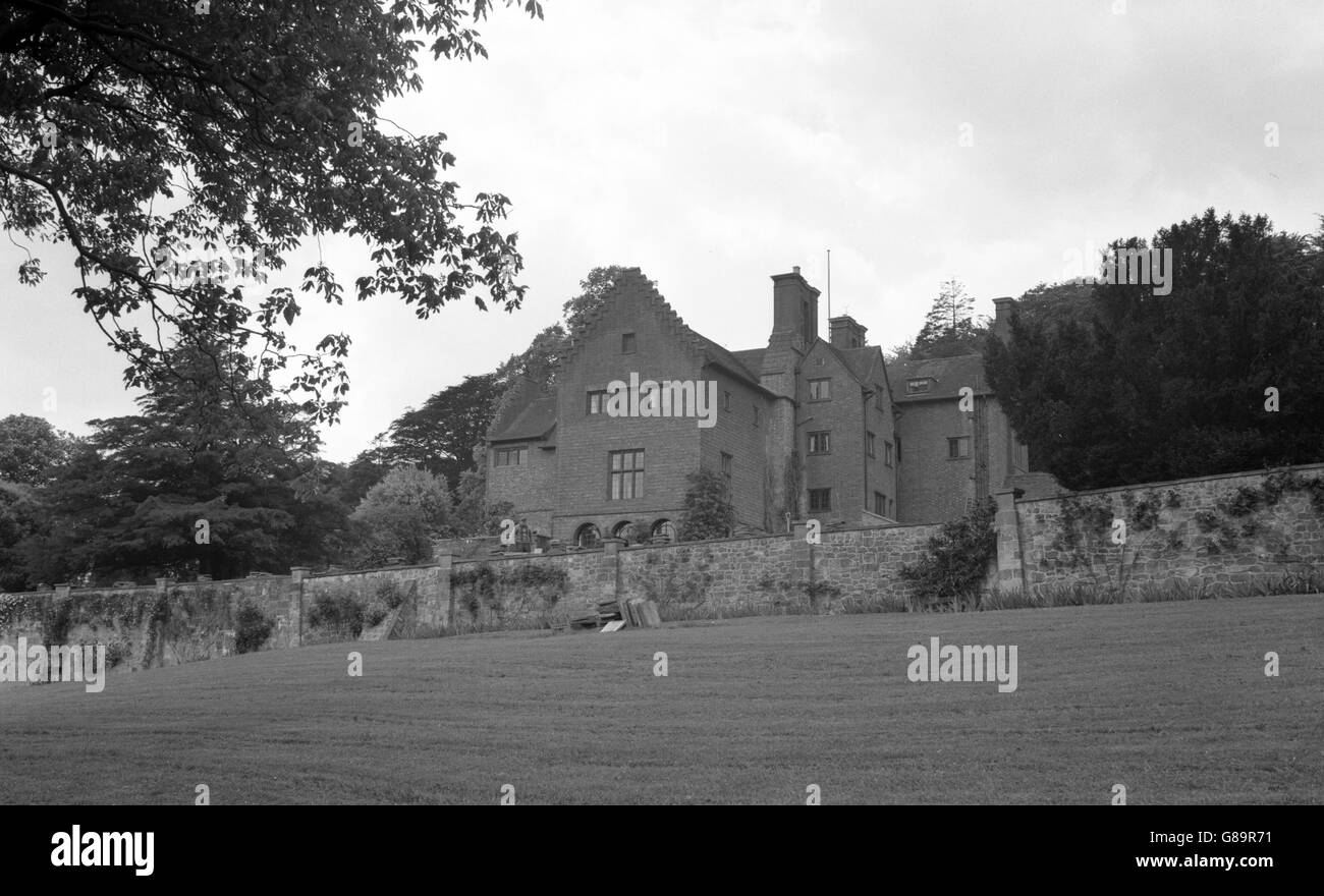 Chartwell manor in westerham hi-res stock photography and images - Alamy