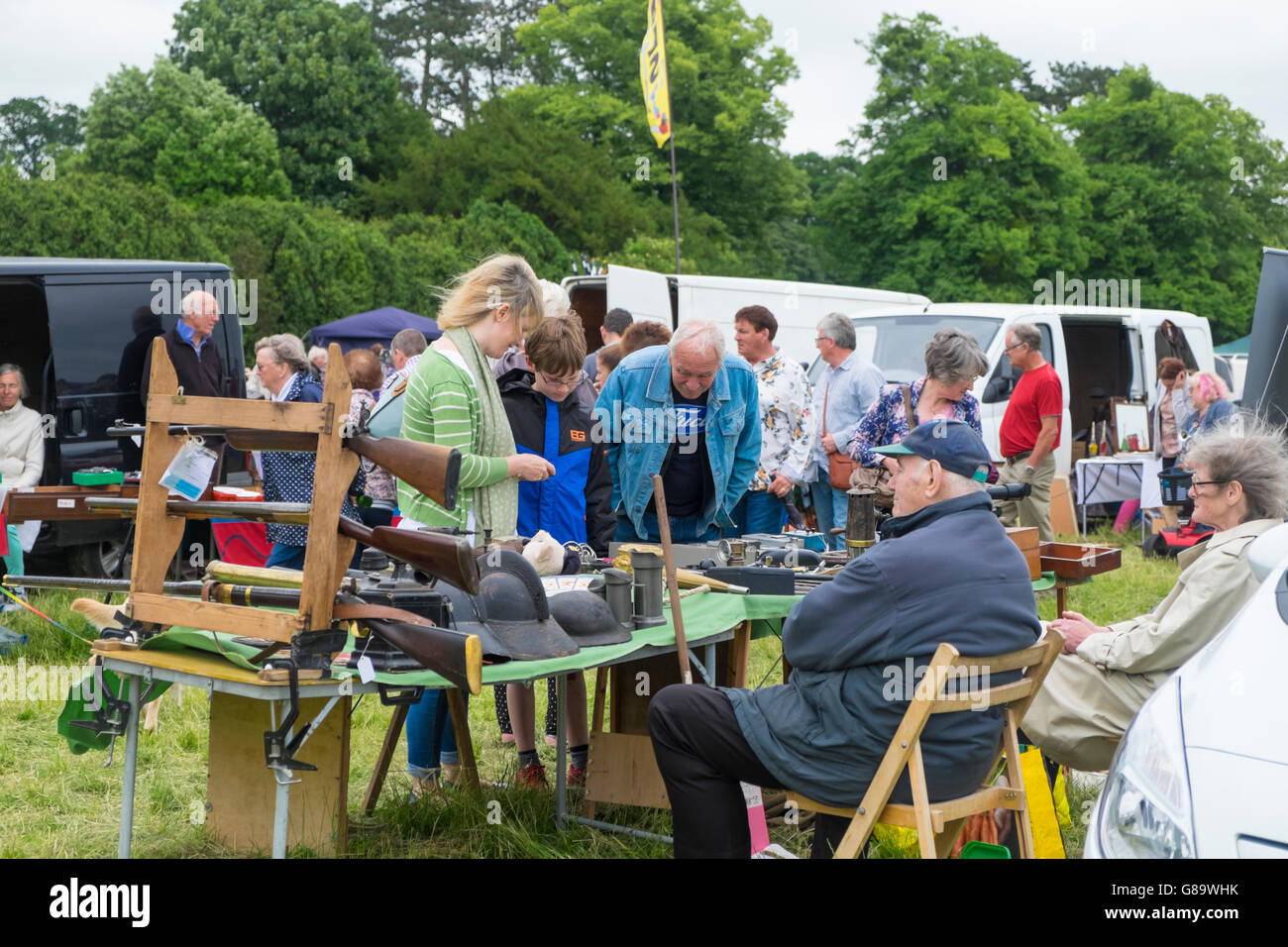 Berkeley Castle Classic Car Show 2016 Stock Photo - Alamy