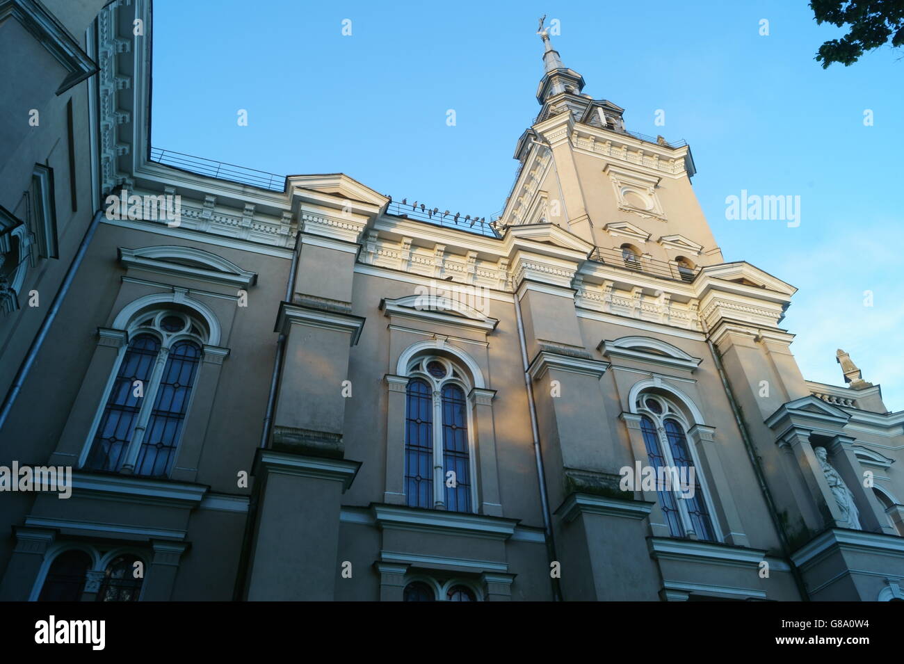 Monastery type of place of worship hi-res stock photography and images ...