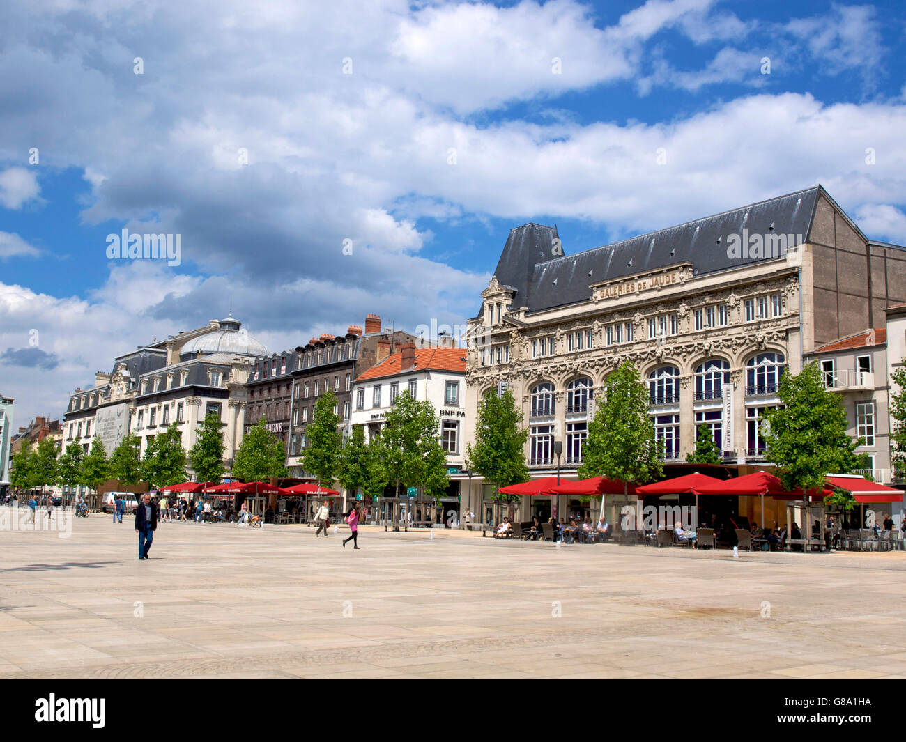 Place de Jaude, Clermont-Ferrand, Puy-de-Dome, Auvergne, France, Europe ...