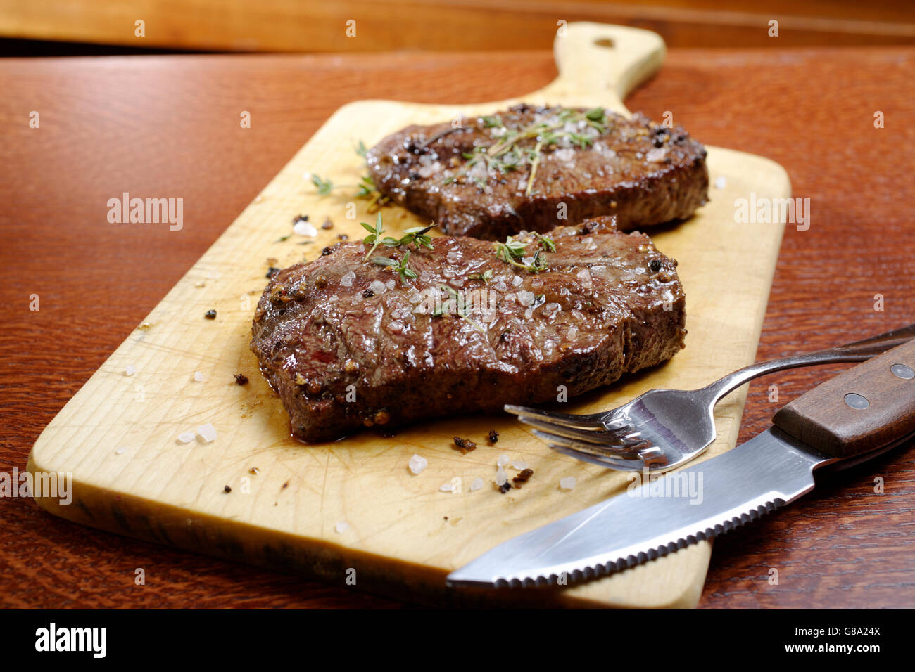 Top blade steak, cooked Stock Photo - Alamy