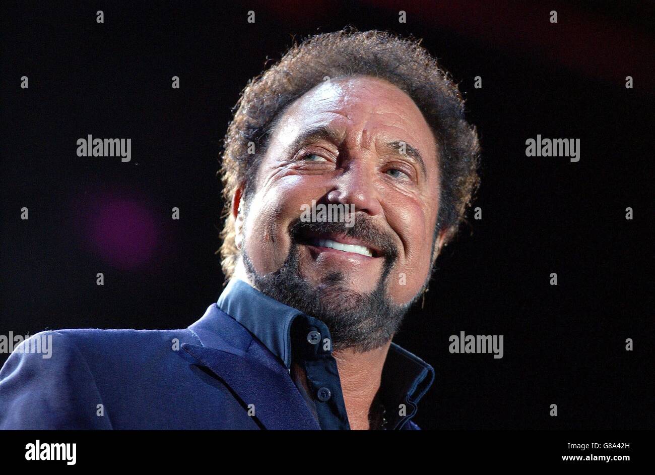 Singer Tom Jones performs at home for a one-off 65th birthday bash ...