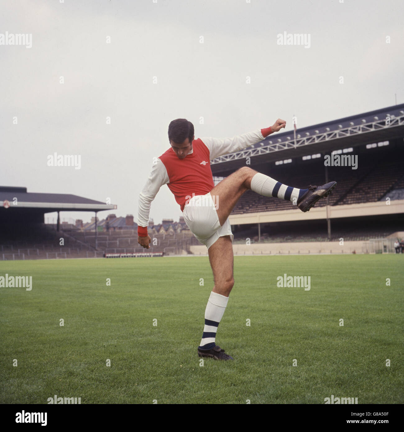 George graham arsenal hi-res stock photography and images - Alamy