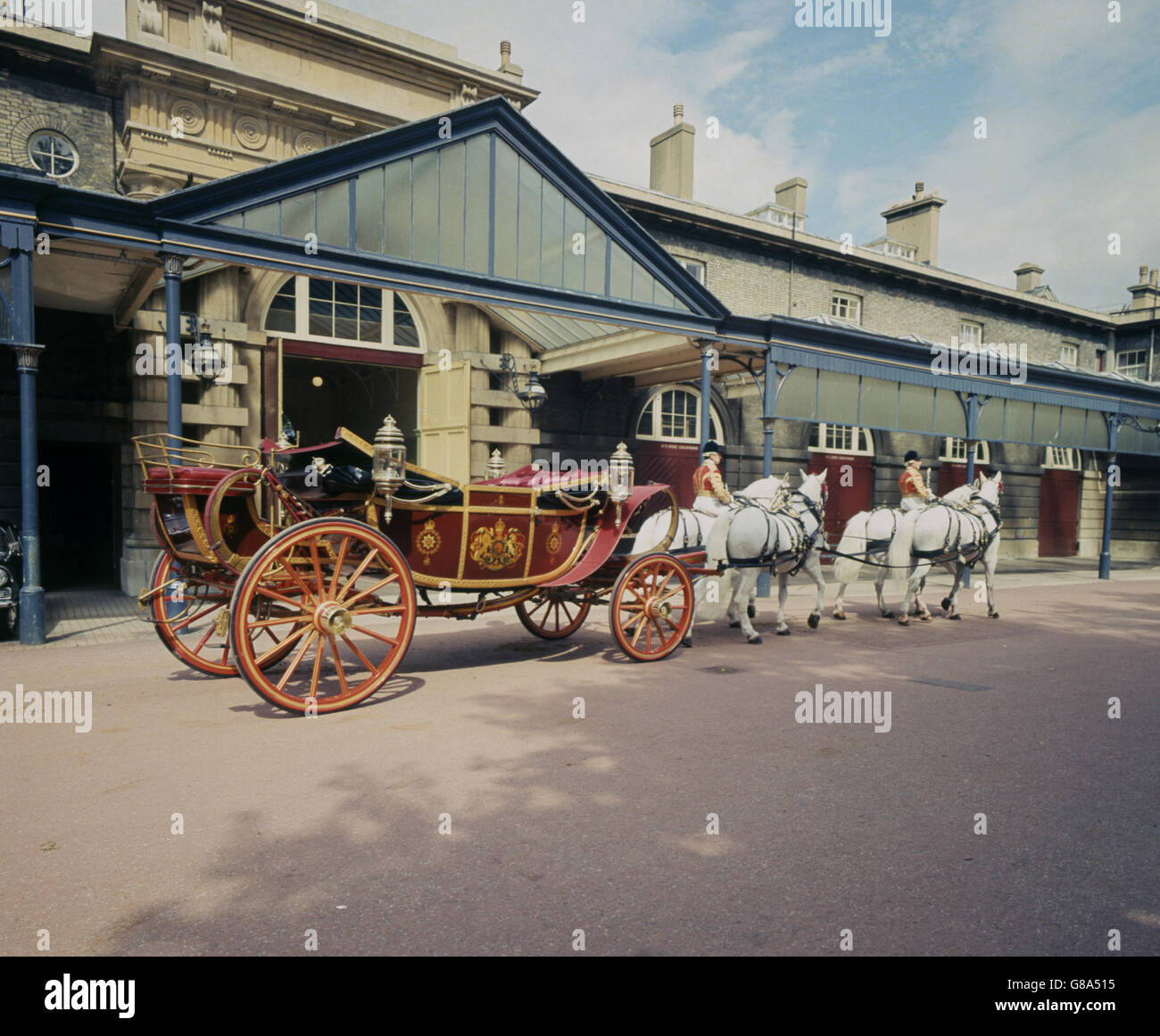 Royalty - Carriage - Royal Mews, London Stock Photo - Alamy