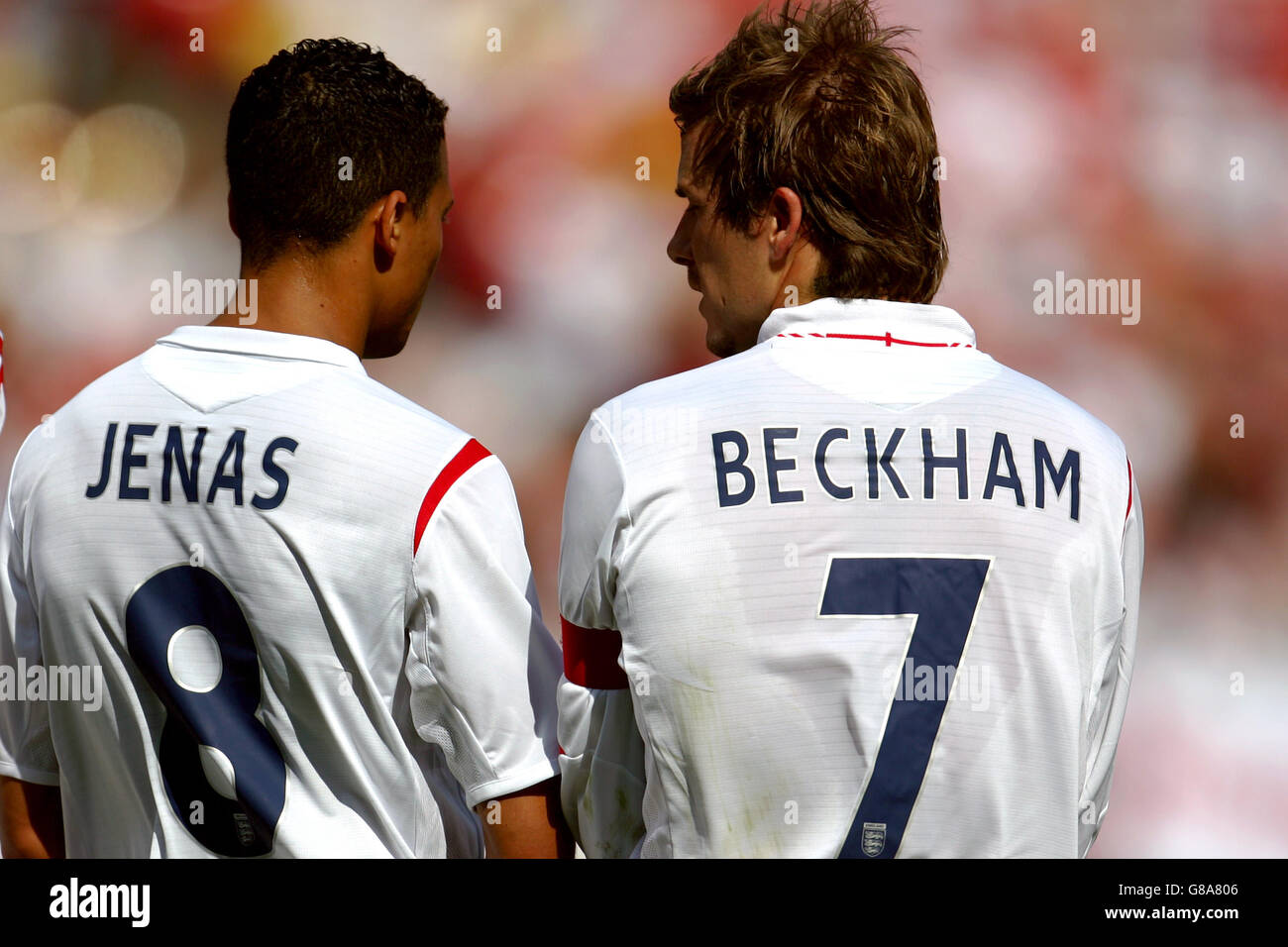 David beckham and jermaine jenas hi-res stock photography and images ...