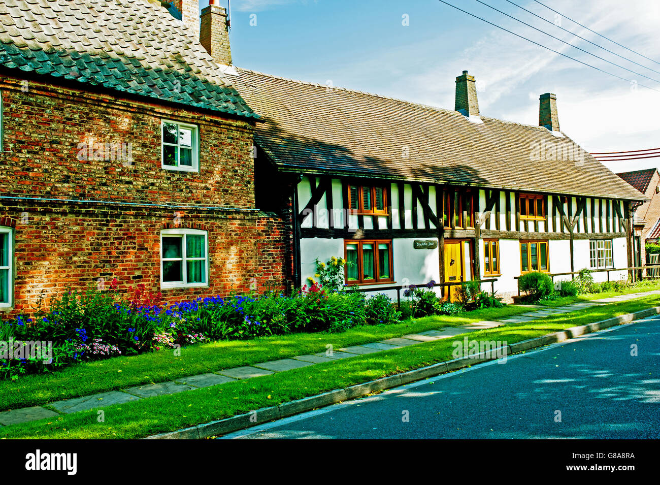 Cottages at Wheldrake, Yorkshire Stock Photo - Alamy