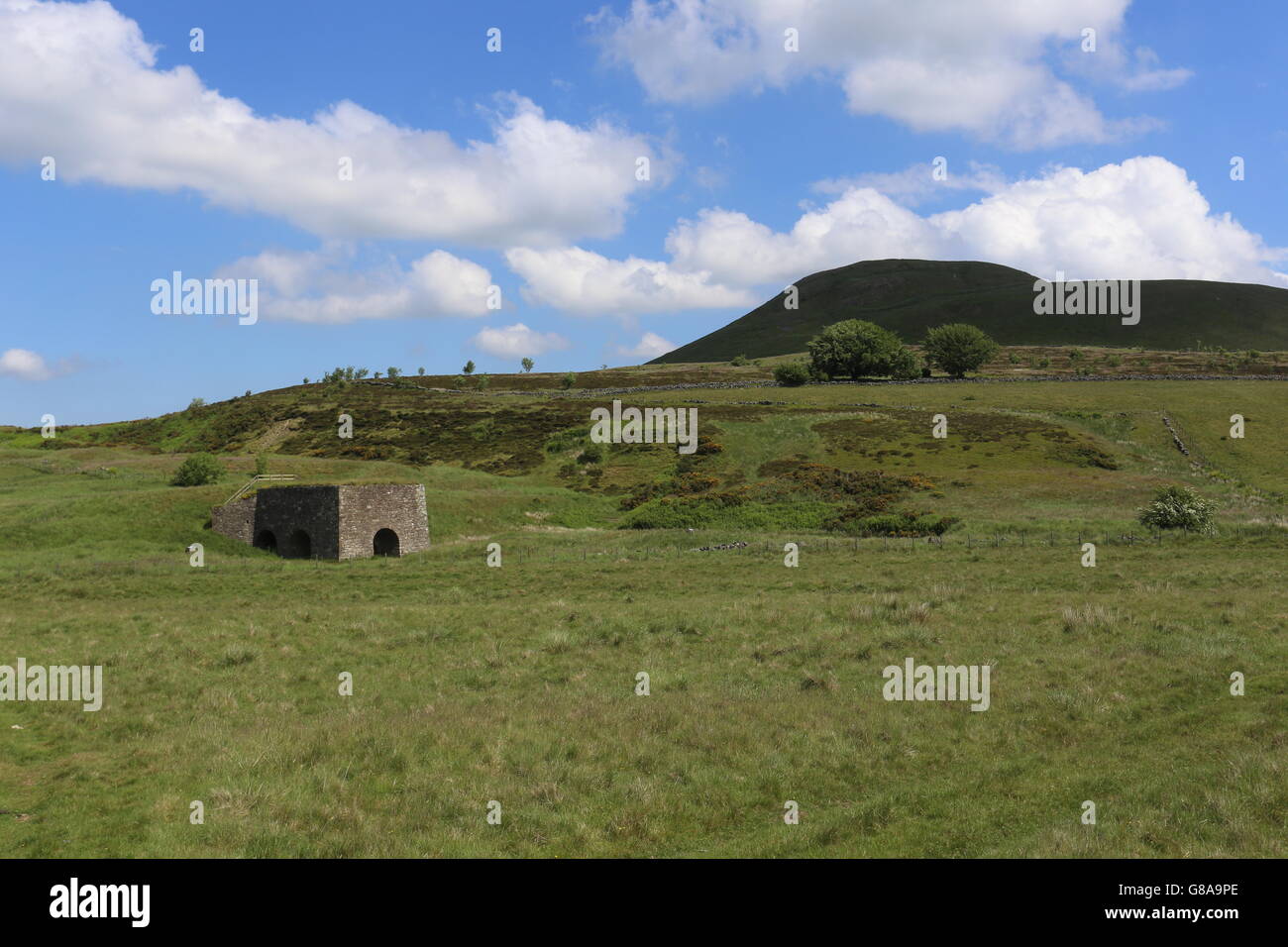 Lime Kilns and East Lomond, Lomond Hills Regional Park Fife Scotland ...