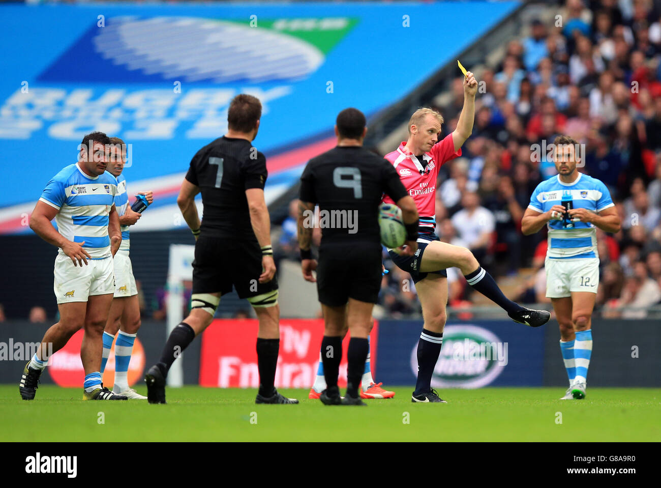 Wayne barnes hi-res stock photography and images - Alamy