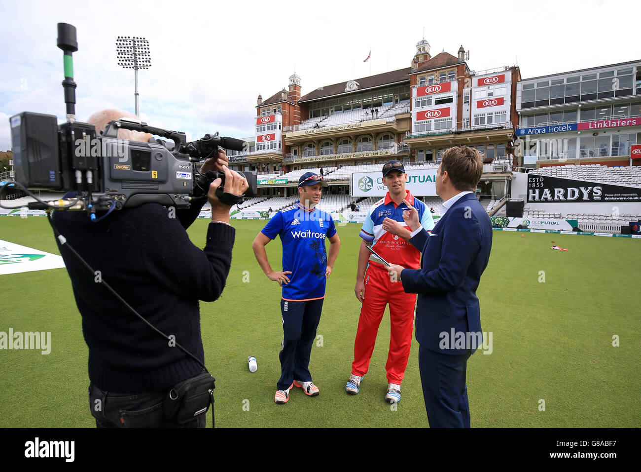Cricket - Help for Heroes XI v Rest of the World XI - Kia Oval. Pre ...