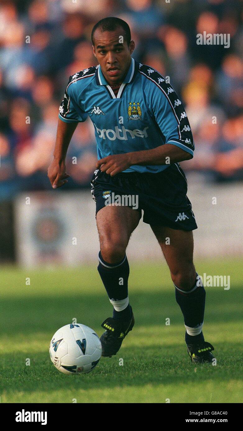 Richard edghill hi-res stock photography and images - Alamy