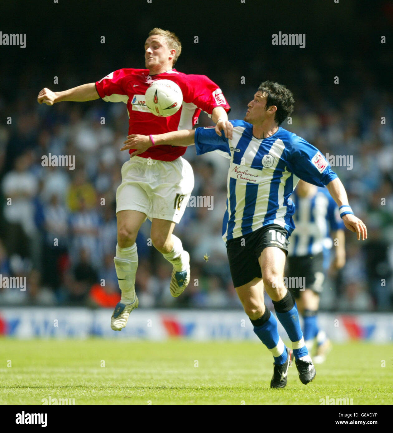 Hartlepool uniteds matty robson and sheffield wednesdays lee peacock hi ...