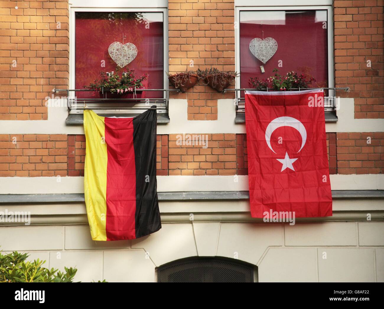German Turkish Flag Stock Photos & German Turkish Flag Stock Images - Alamy