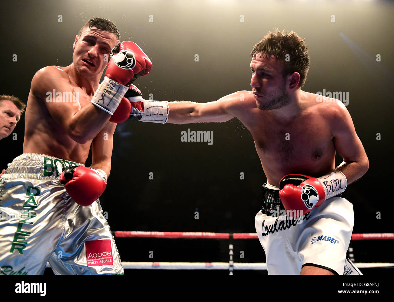 Boxing wembley sse arena hi-res stock photography and images - Alamy