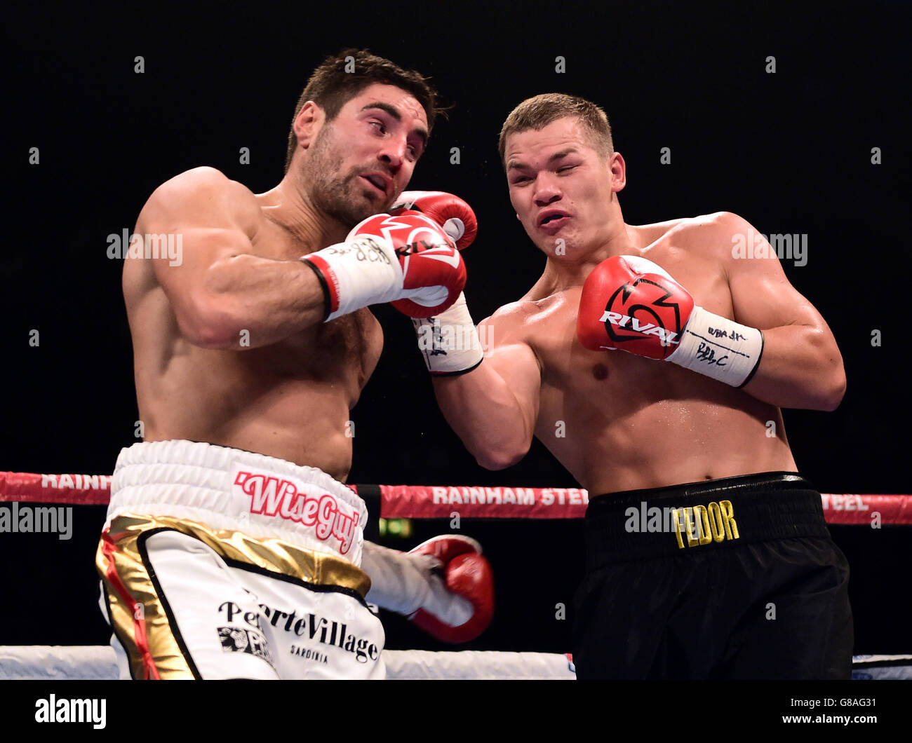 Boxing wembley sse arena hi-res stock photography and images - Alamy