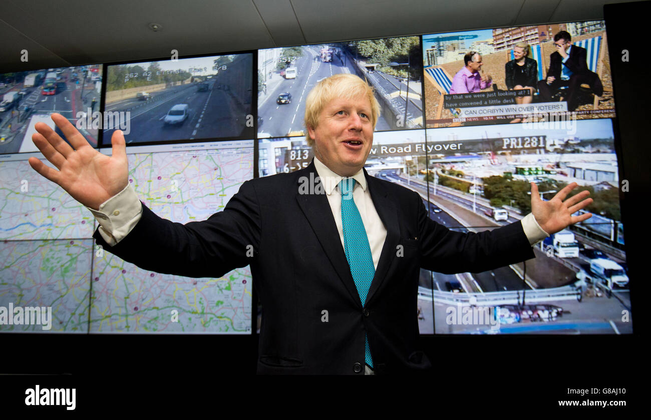 Boris Johnson visits TFL's Traffic Control Centre Stock Photo - Alamy