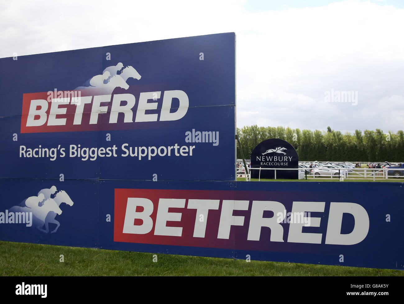 Horse racing betfred brand branding hi-res stock photography and images ...