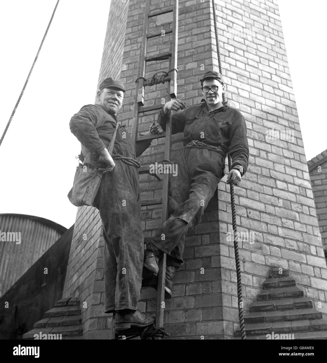 Steeplejack chimney hi-res stock photography and images - Alamy
