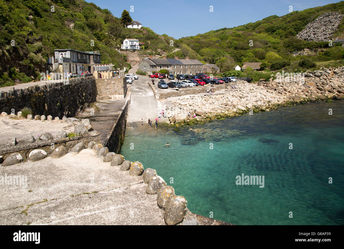 Lamorna cove cornwall hi-res stock photography and images - Alamy