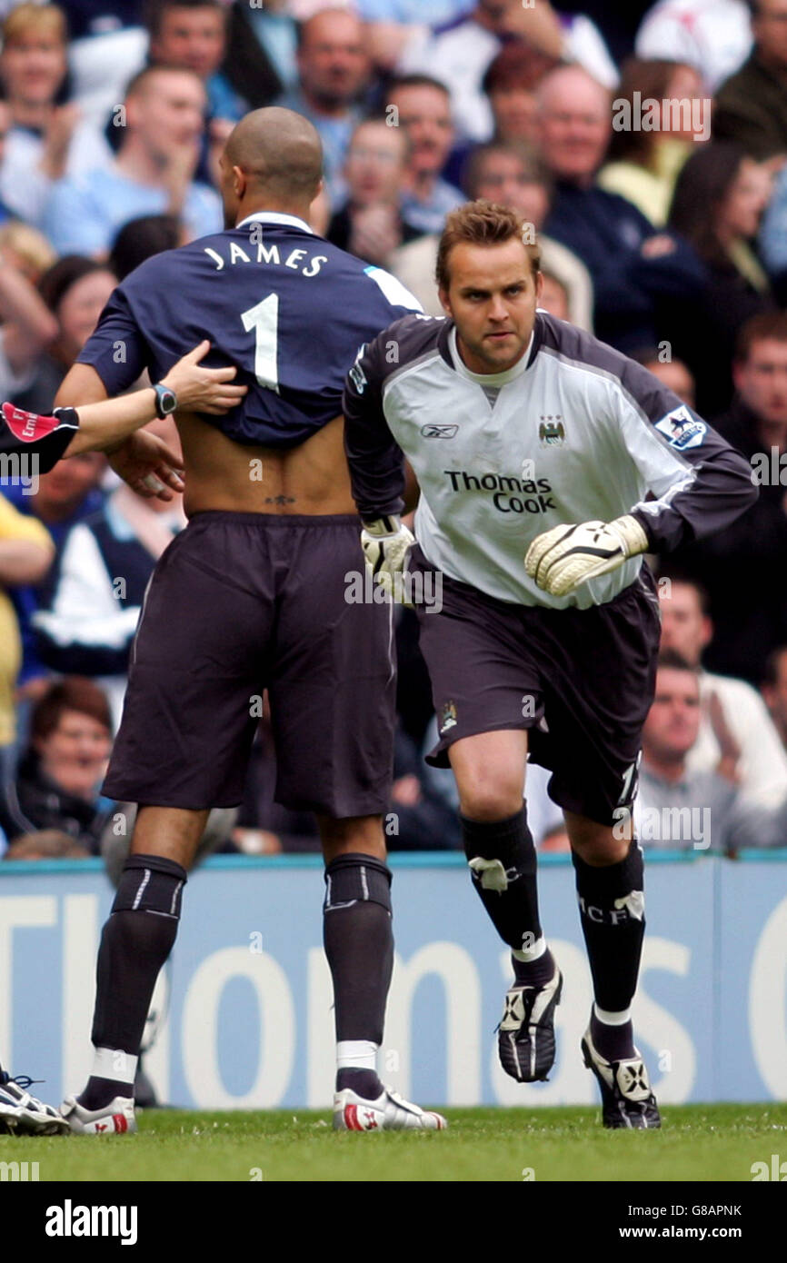 Manchester citys nicky weaver hi-res stock photography and images - Alamy